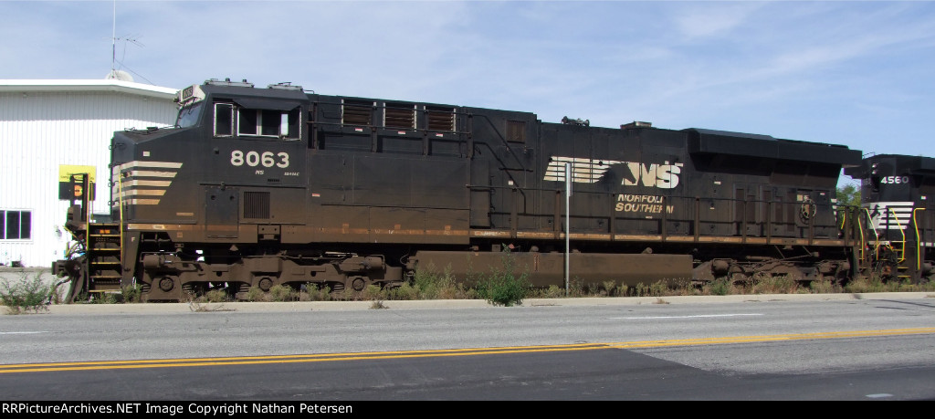 NS 8063